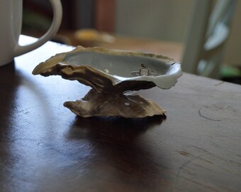 Painted oyster shell | Etsy