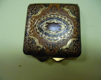 Old powder compact | Etsy