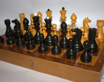 Antique chess set | Etsy