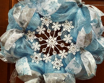 Frozen wreath | Etsy