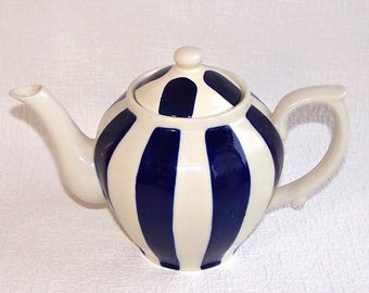 Striped teapot | Etsy