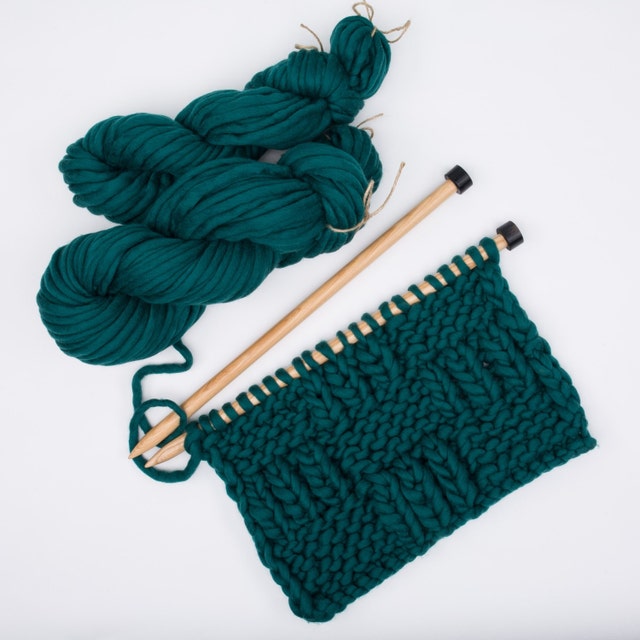 All you need for giant knitting is here by KnitDesignStudio