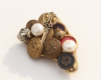Button brooch | Etsy