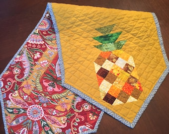 Pineapple runner | Etsy