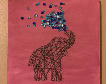 Elephant string art | Etsy