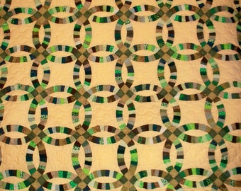 Wedding ring quilt | Etsy