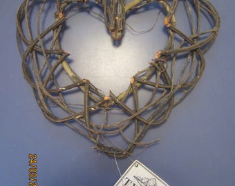 Twig heart | Etsy