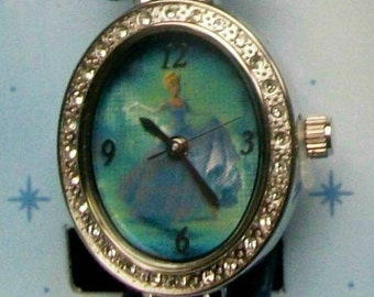 Cinderella clock | Etsy