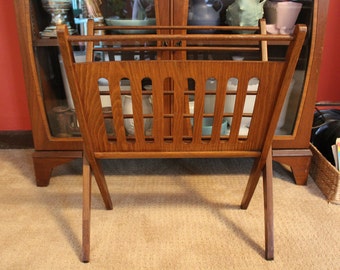 Wood magazine rack | Etsy