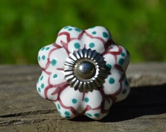 Polka dot knobs | Etsy