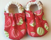 Handmade vegan shoes boots bibs and accessories by DGBooties