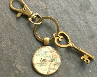 Adventure keychain | Etsy