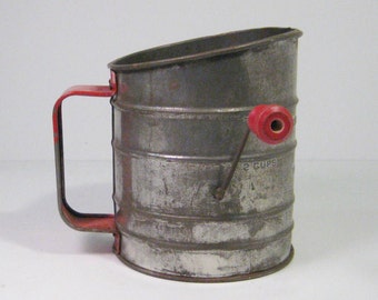 Vintage flour sifter | Etsy