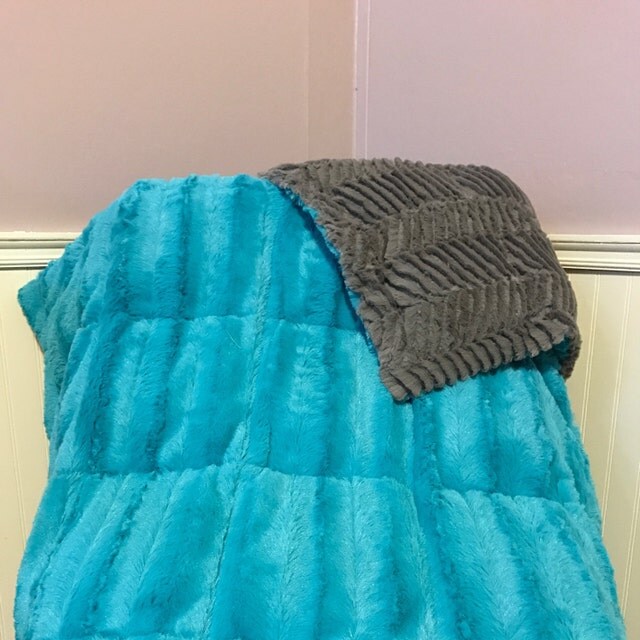 Cuddle yourself calm with customized blankets just by CuddleCalm