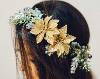 Items similar to Christmas Flower Hat on Etsy