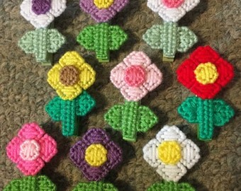 Plastic canvas daisy | Etsy