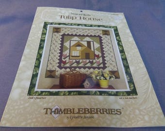 Thimbleberries quilt | Etsy