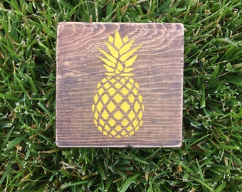 Painted pineapple | Etsy