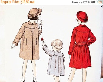 Items similar to Little girls COAT pattern - pdf children sewing ...