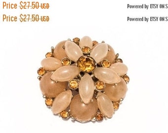 Peach brooch | Etsy