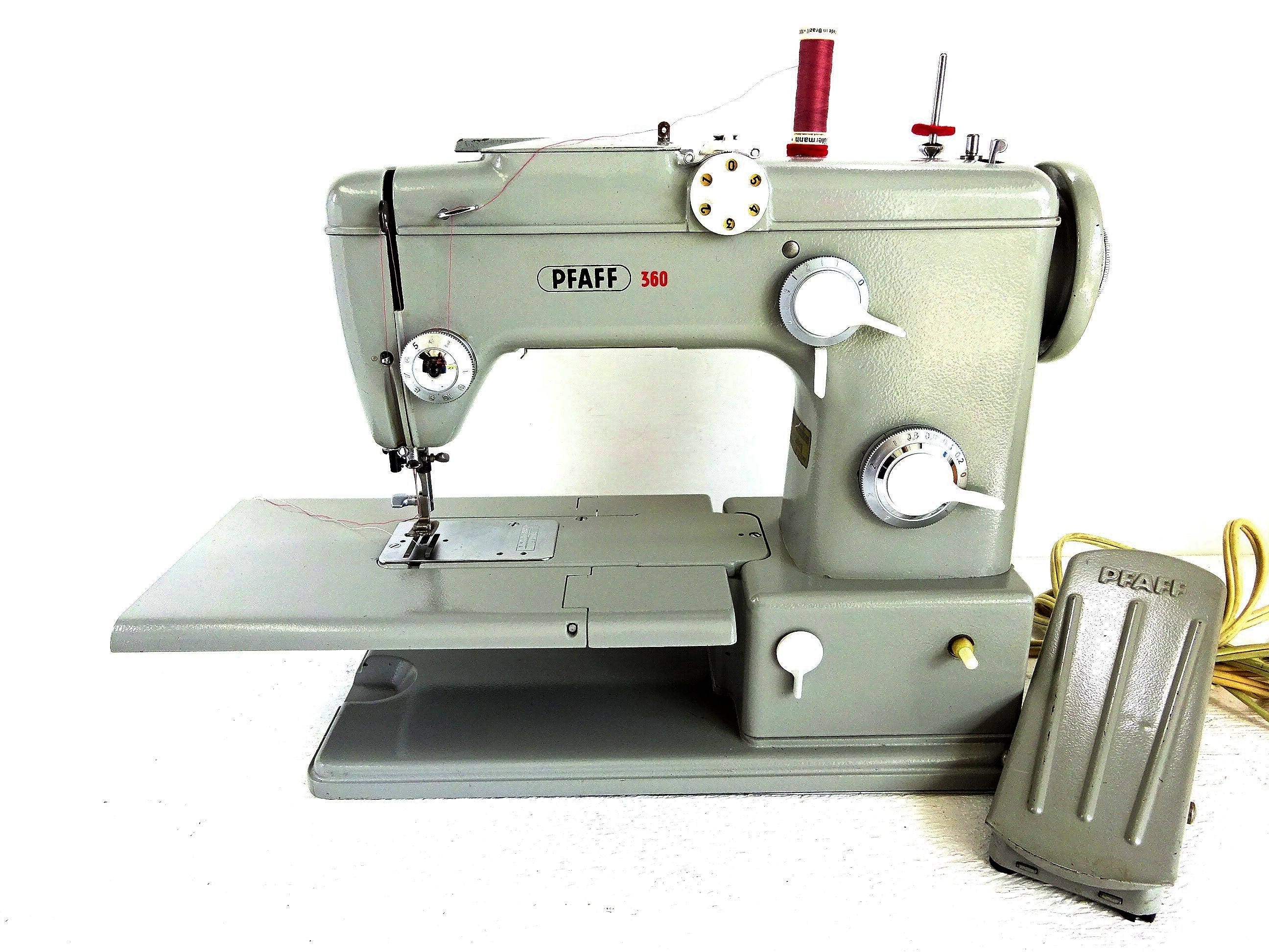 Singer sewing machine from the 1950s. Works better than any new machine ...