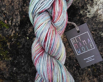 Organic wool from germany hand-dyed with by HeyMamaWolfYarns