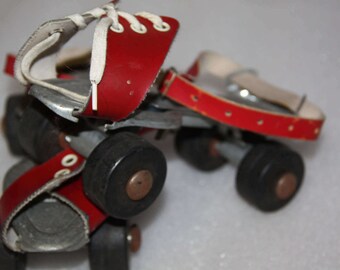 Metal roller skates | Etsy