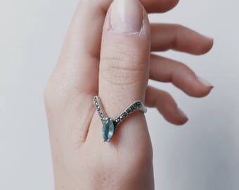 V shaped ring | Etsy