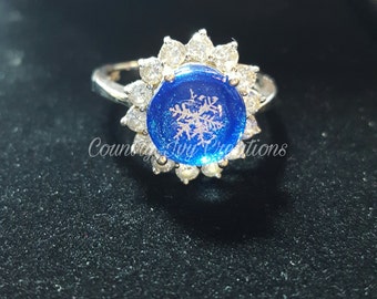 Real Preserved Snowflake Jewelry & more.... by CountryIvyCreations