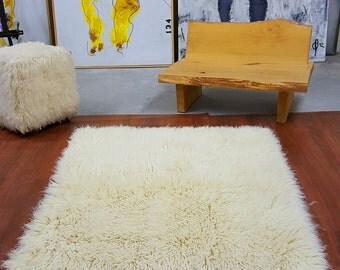 HAND MADE GREEK FLOKATI RUGS by FlokatiShag on Etsy