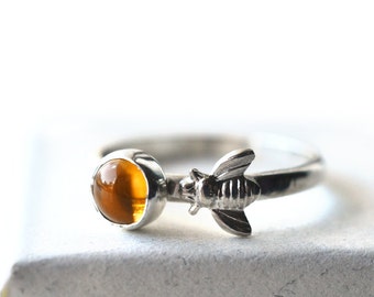 Honey bee ring | Etsy