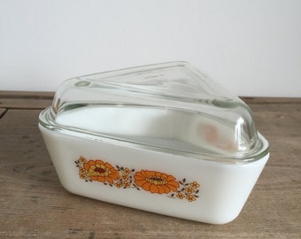 de-hoarding one day at a time by blackrabbitvintage on Etsy