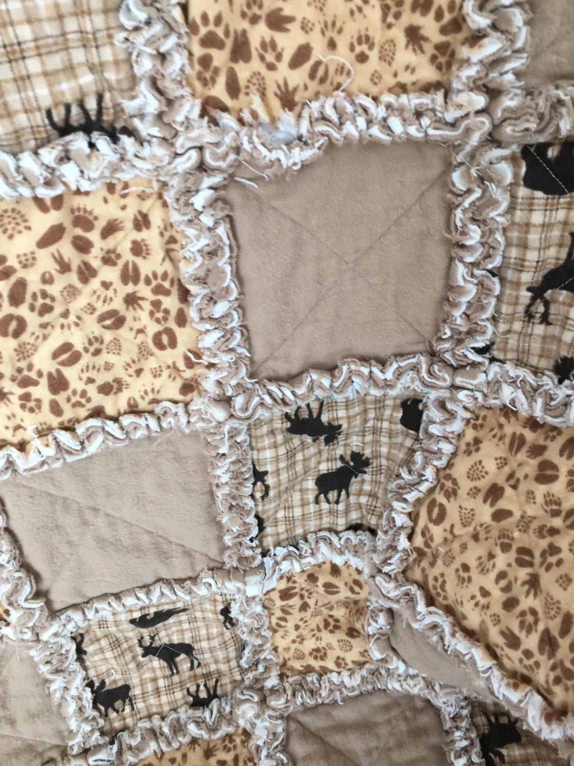 Wildlife theme baby rag quilt by aCuddlyBaby on Etsy