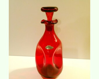 Red glass decanter | Etsy