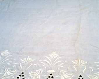 Eyelet bedding | Etsy