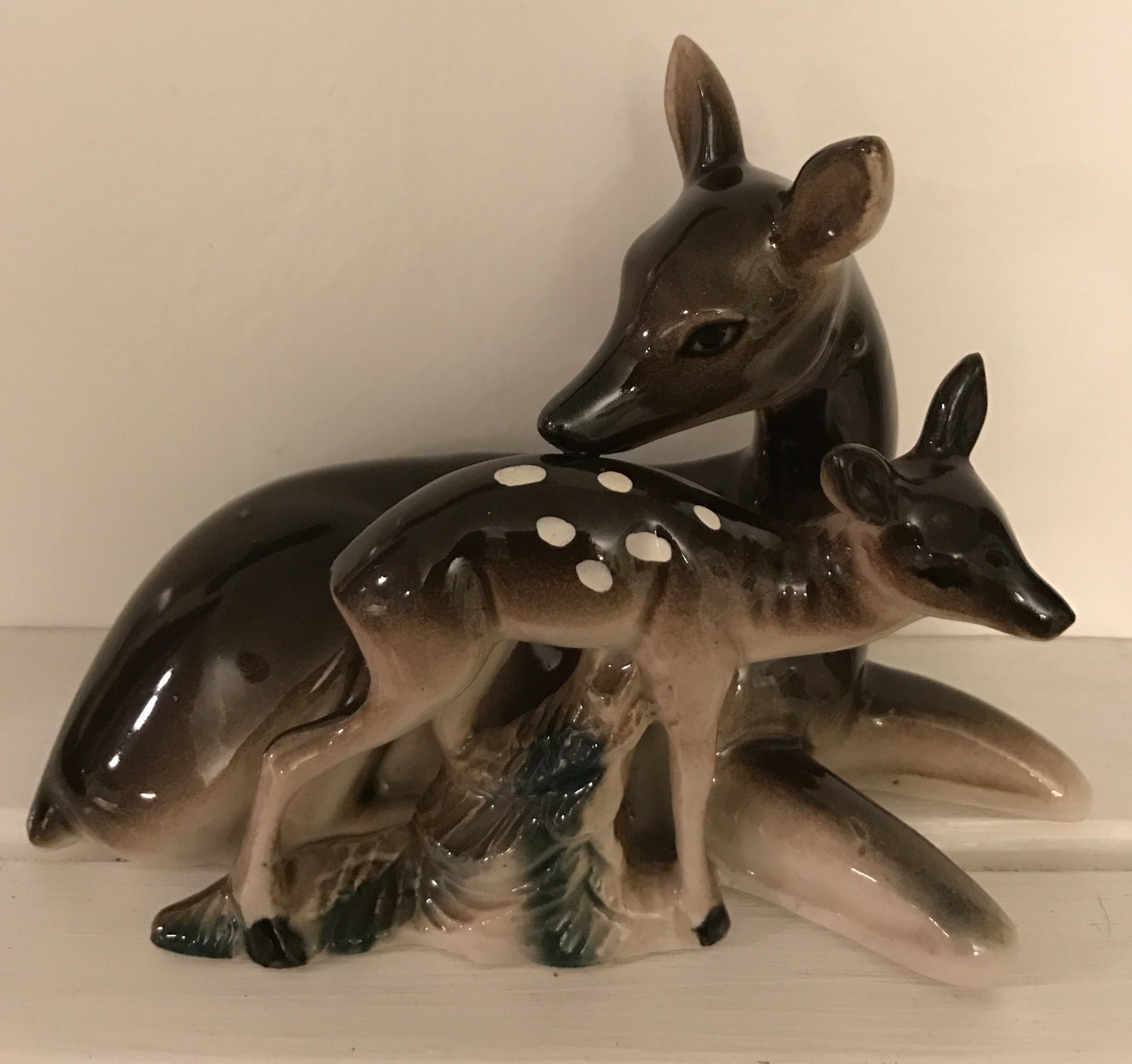 Vintage Deer figurine, Doe and Fawn porcelain figurine, Victoria ...
