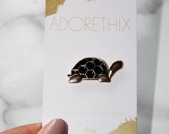 Turtle enamel pin | Etsy