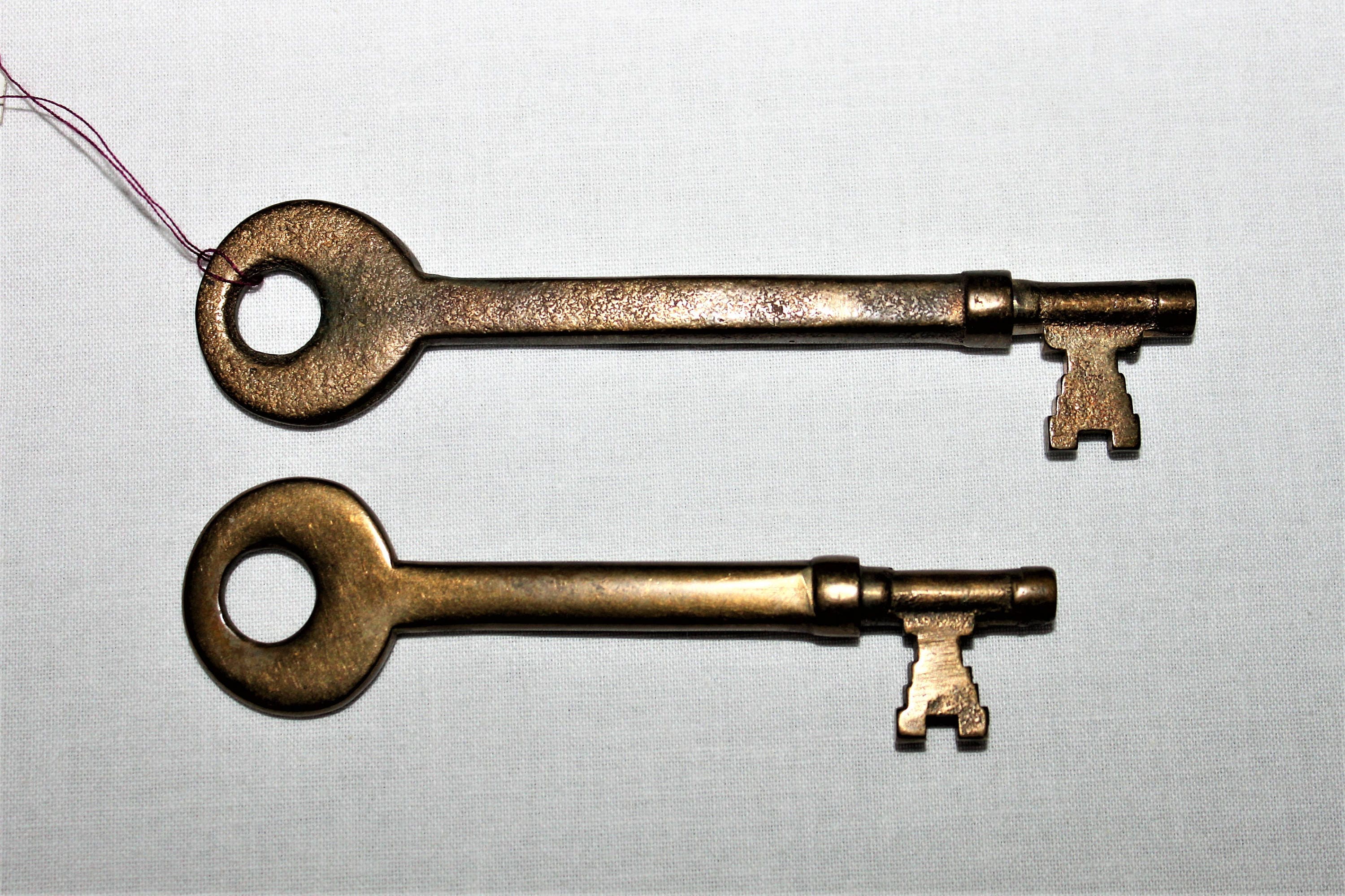 Vintage Pair of Keline Railroad Caboose keys