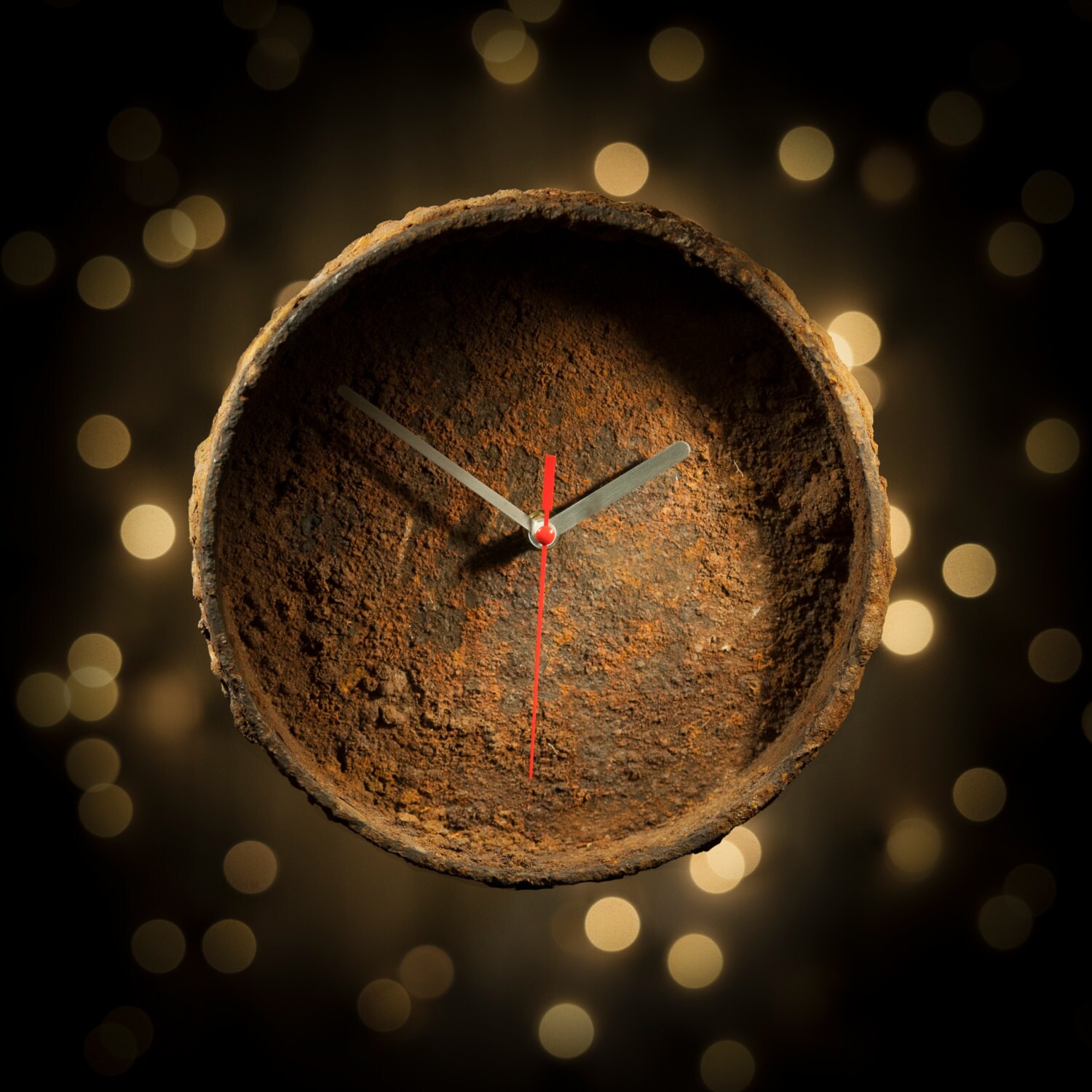 Hand made Wall Clock Rust Industrial indie rust metal 1st