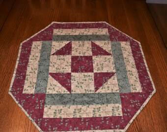 Hexagon table runner | Etsy