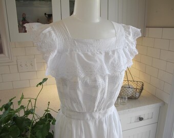 Victorian pinafore | Etsy