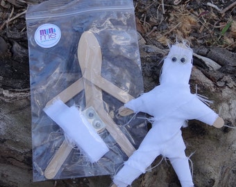 Welcome to Mini Me Crafts by minimecrafts on Etsy