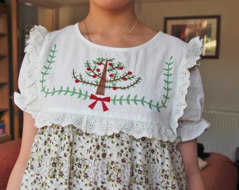 Victorian pinafore | Etsy