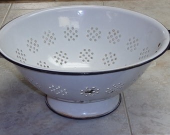Enamel colander | Etsy