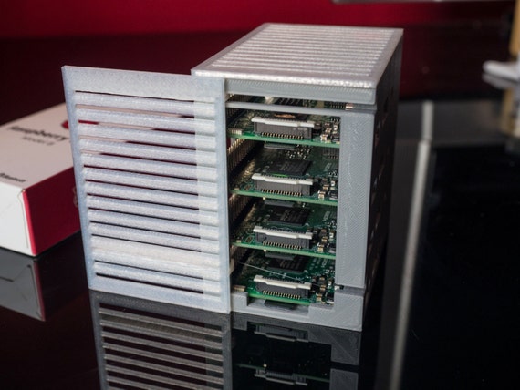 Winzige Raspberry Pi Server-Rack / Cluster Fall 4 Plätze