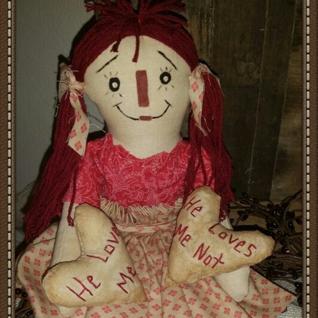 Handmade grungy prim decor for all seasons. by Nanasgrungyprims