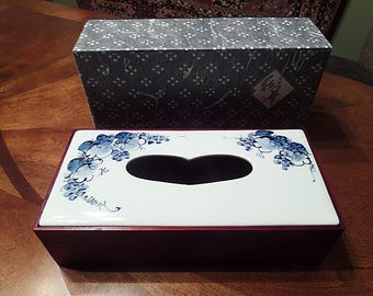 Ceramic tissue box | Etsy