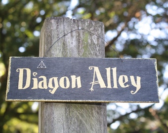 Diagon alley sign | Etsy