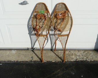 Vintage snowshoes | Etsy