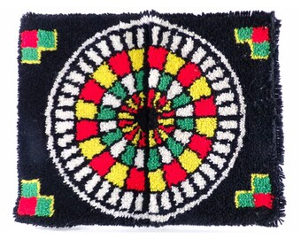 Latch hook designs | Etsy